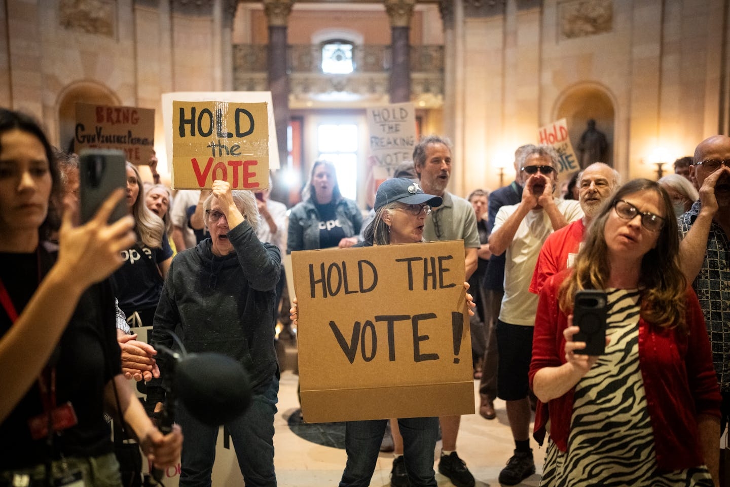 The latest: Democrats spend night on the House floor pushing for gun ...