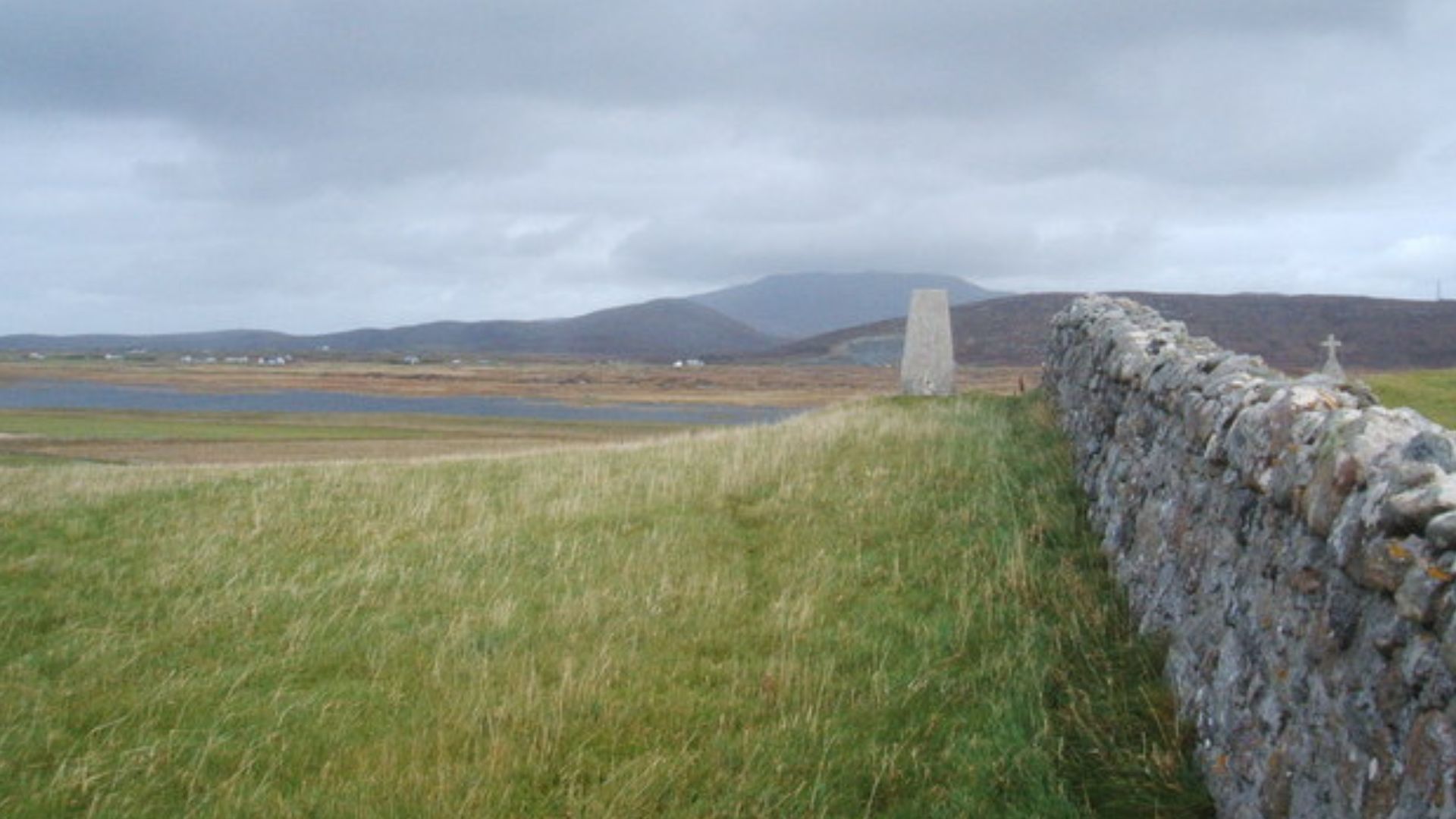 Archaeologists in Scotland uncovered two 3,000-year-old mummies that ...