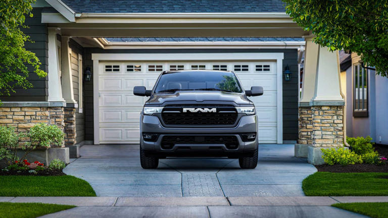 Ram drops hot 1500 Big Horn lease offer for May 2026