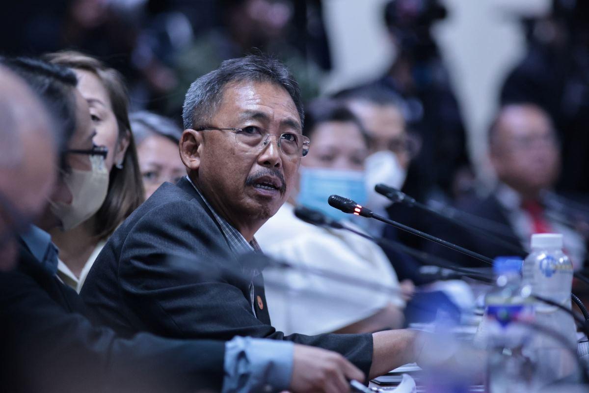 DOE warns of sanctions for energy stakeholders amid power plant outages
