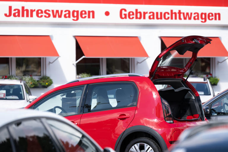 Auto Privat Oder Beim Händler Verkaufen