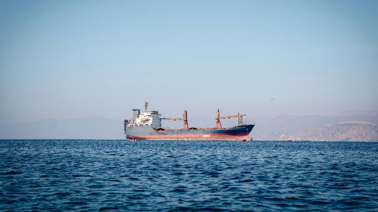 An Indian cargo ship was attacked and sank near the Strait of Hormuz ...