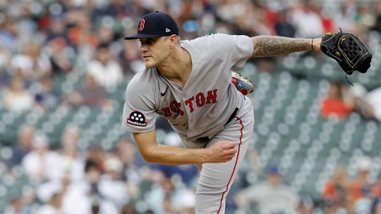 Latest on Tanner Houck's timeline to return to Red Sox