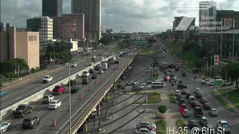 NB I-35 reopens after bridge was struck in downtown Austin
