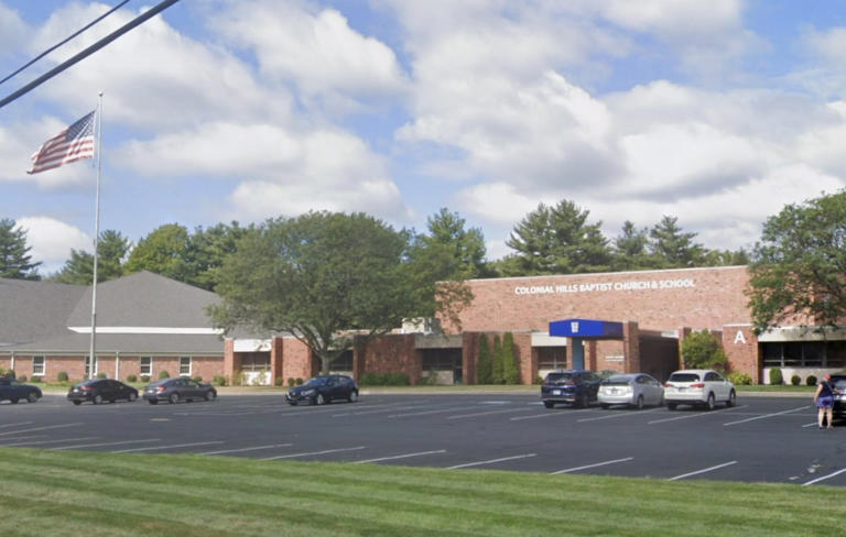 Christian school kindergarten teacher admits having sex with female ...