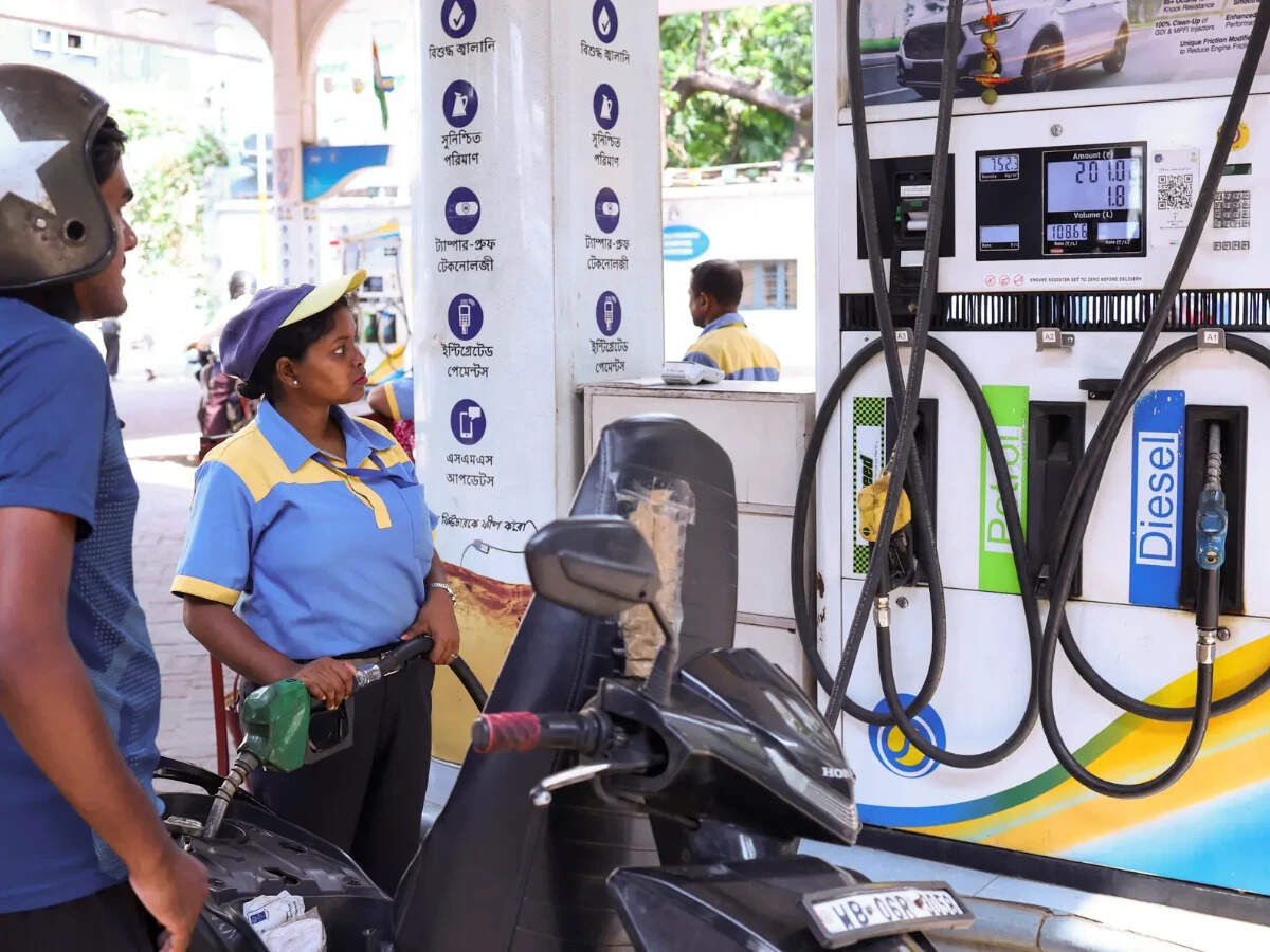 Economists warn fuel, milk price hikes may raise retail inflation by up ...