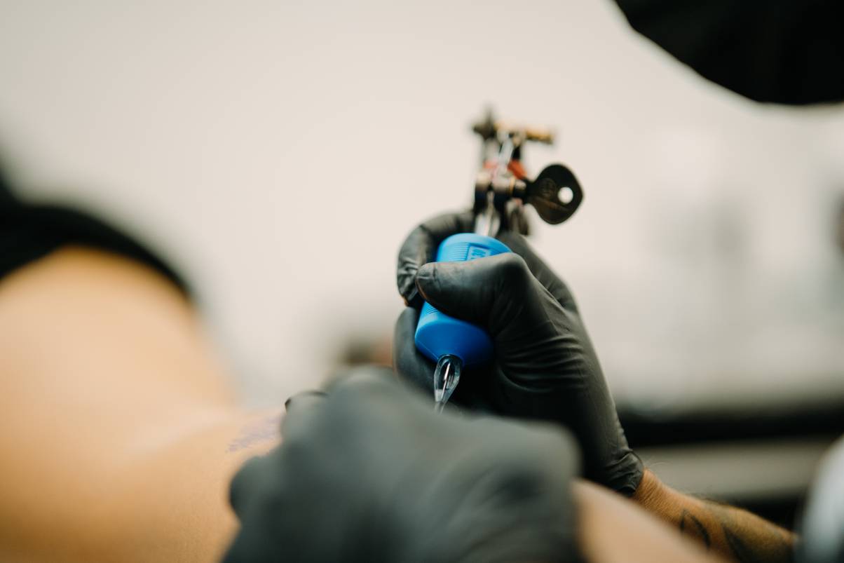 Dark meaning behind five dot tattoo if you ever see it on person's hand