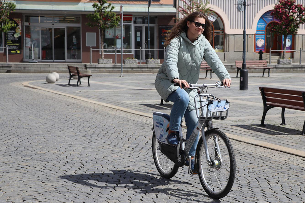 Sdílená kola za měsíc a půl v Olomouci skončí. Jinde úspěšný projekt ...