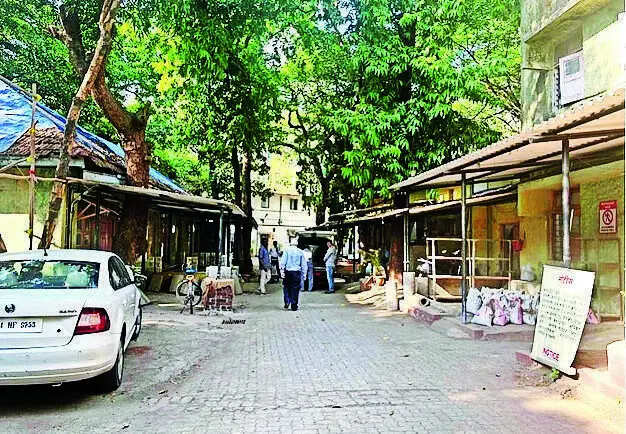 BMC gets only 2 bidders for prime Worli plot auction