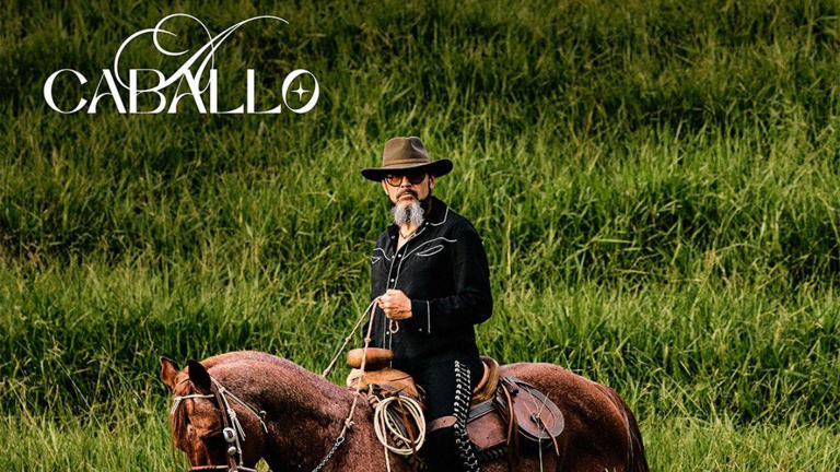 A caballo: Reyli Barba se reinventa con mariachi junto a Edén Muñoz y ...