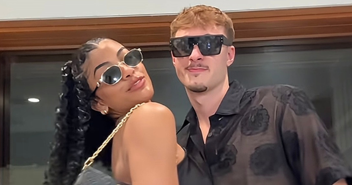 Cooper Flagg Reveals Relationship With Duke Star Arianna Roberson On
