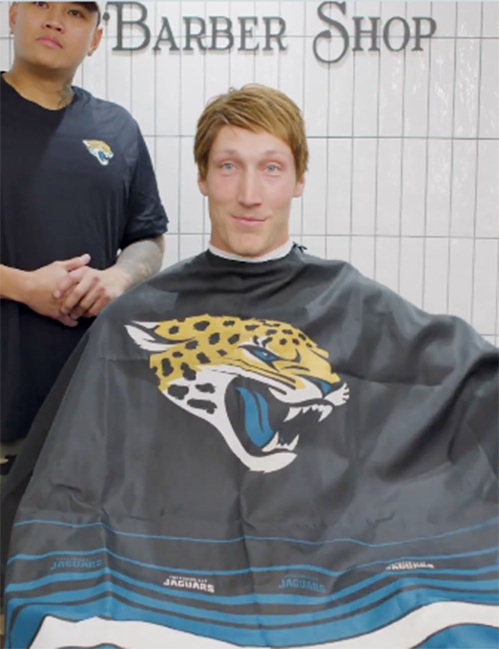 Trevor Lawrence cuts his hair for Jaguars schedule release video — or ...