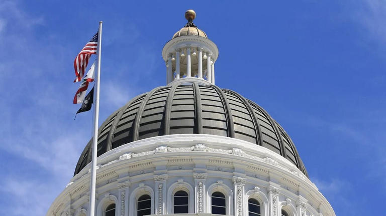 Gubernatorial candidates debate issues as primary nears