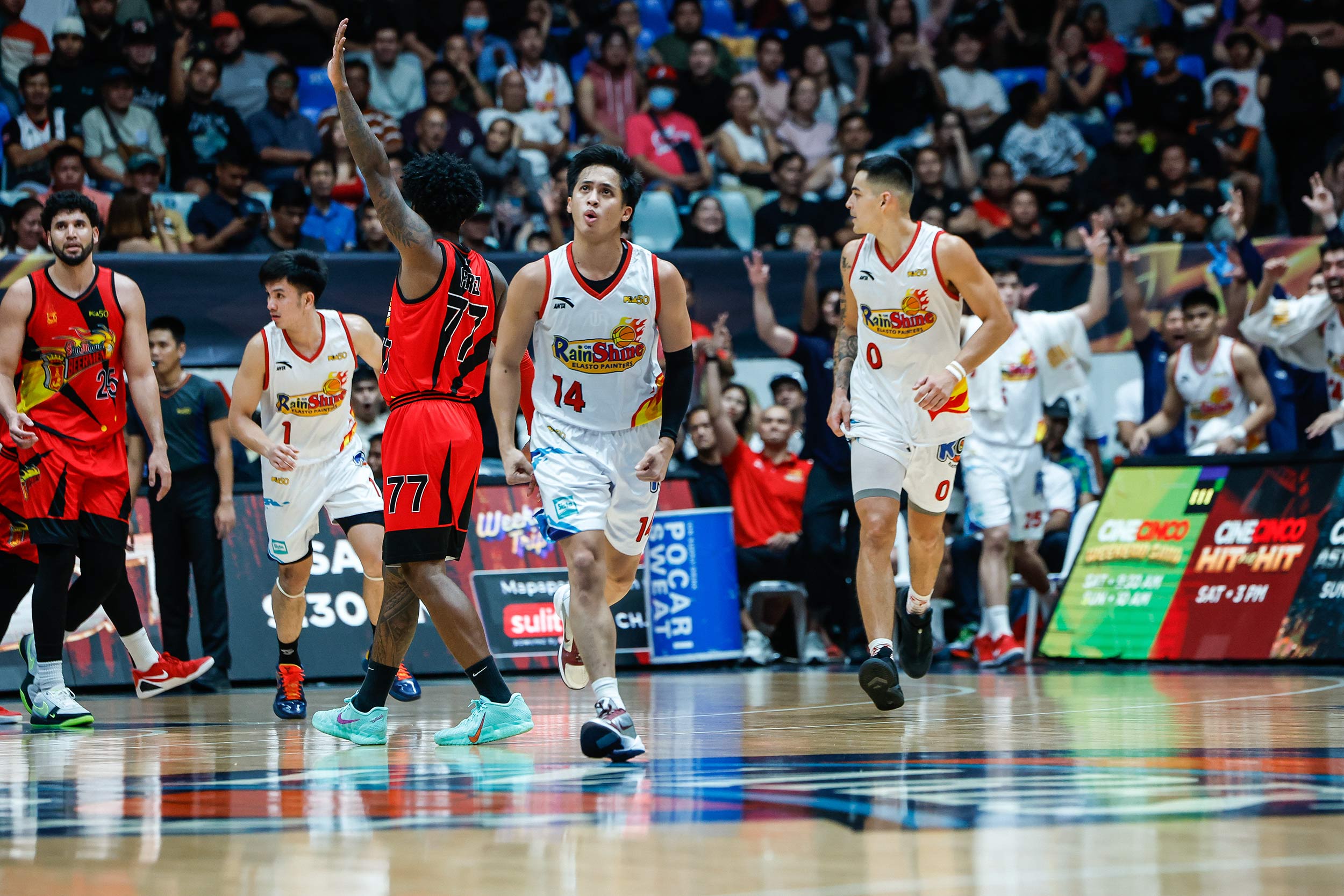 PBA: Andrei Caracut catches fire with Bella Belen in the crowd