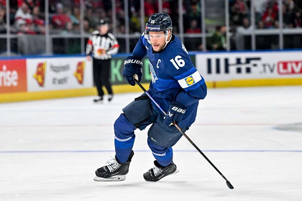 Liveseuranta: Suomi – Sveitsi – panoksena MM-kisojen lohkovoitto