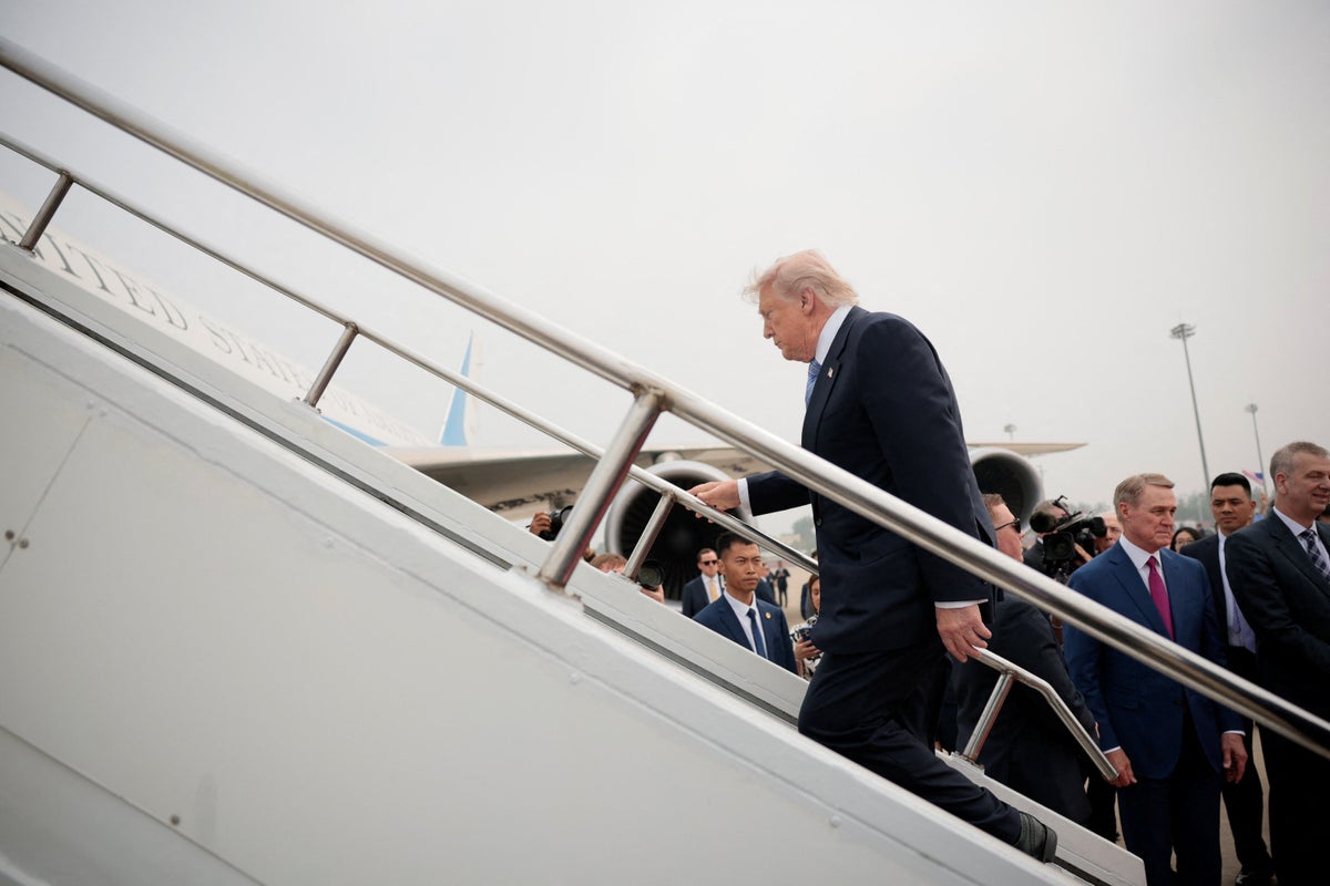 US staffers told to ditch burner phones before leaving Beijing