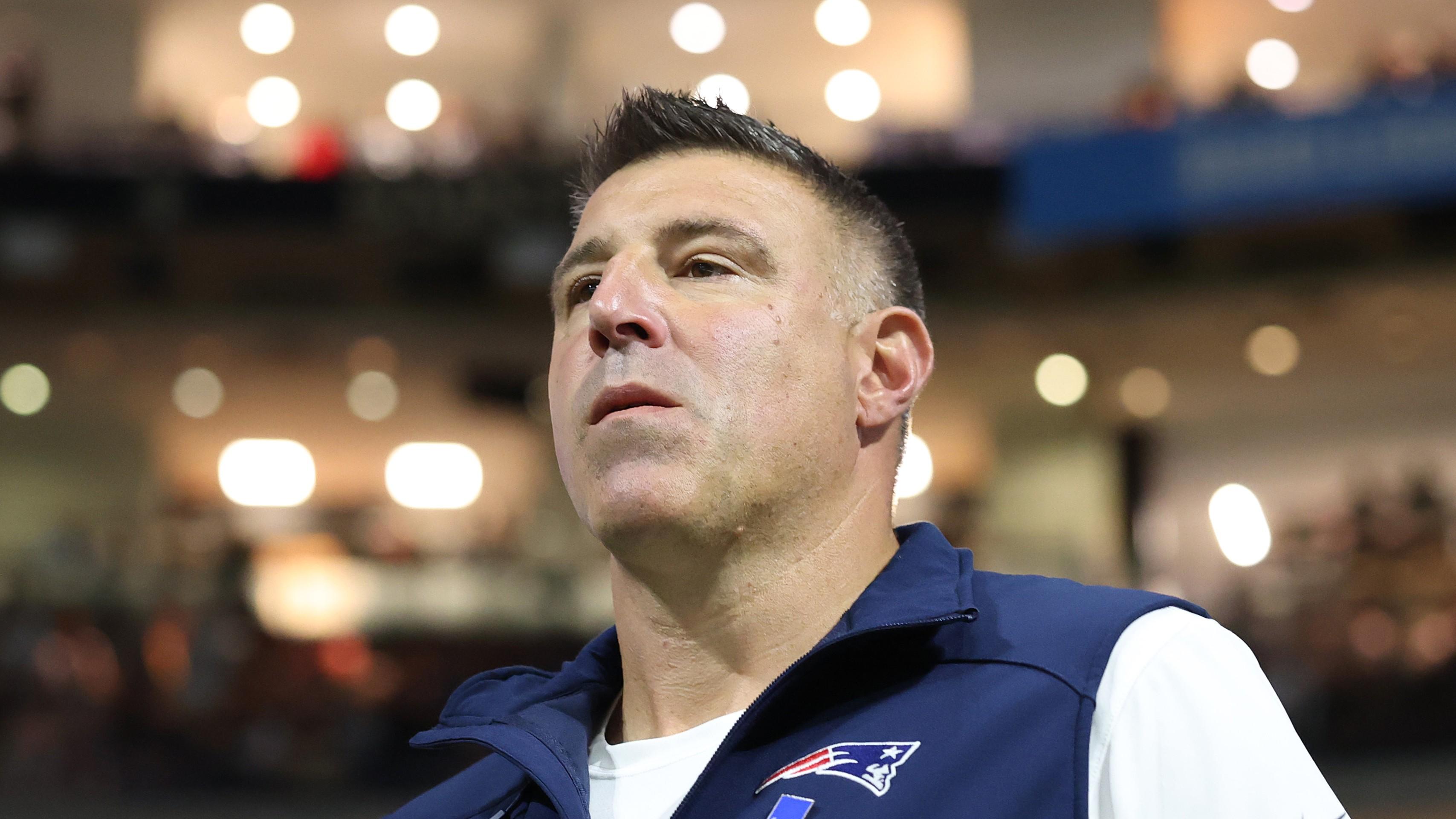 A closet full of shoes dropped on the Patriots