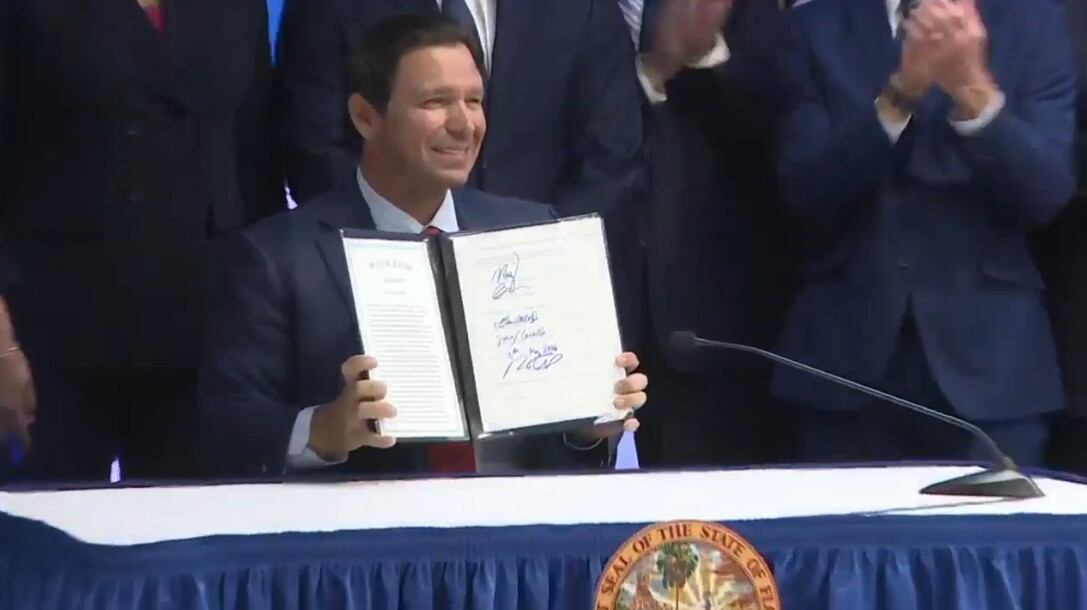 DeSantis signs school safety bill expanding guardian program to colleges