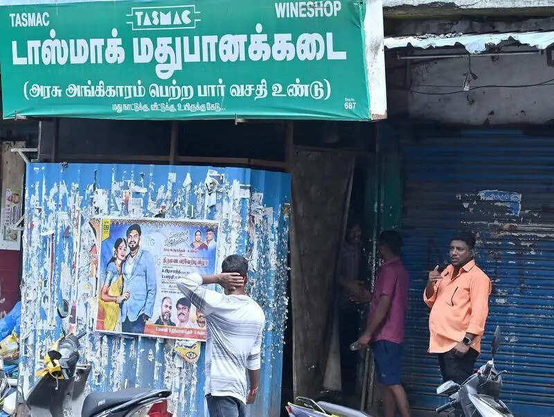 Tasmac bar owners’ association protests closure of liquor shops, says ...