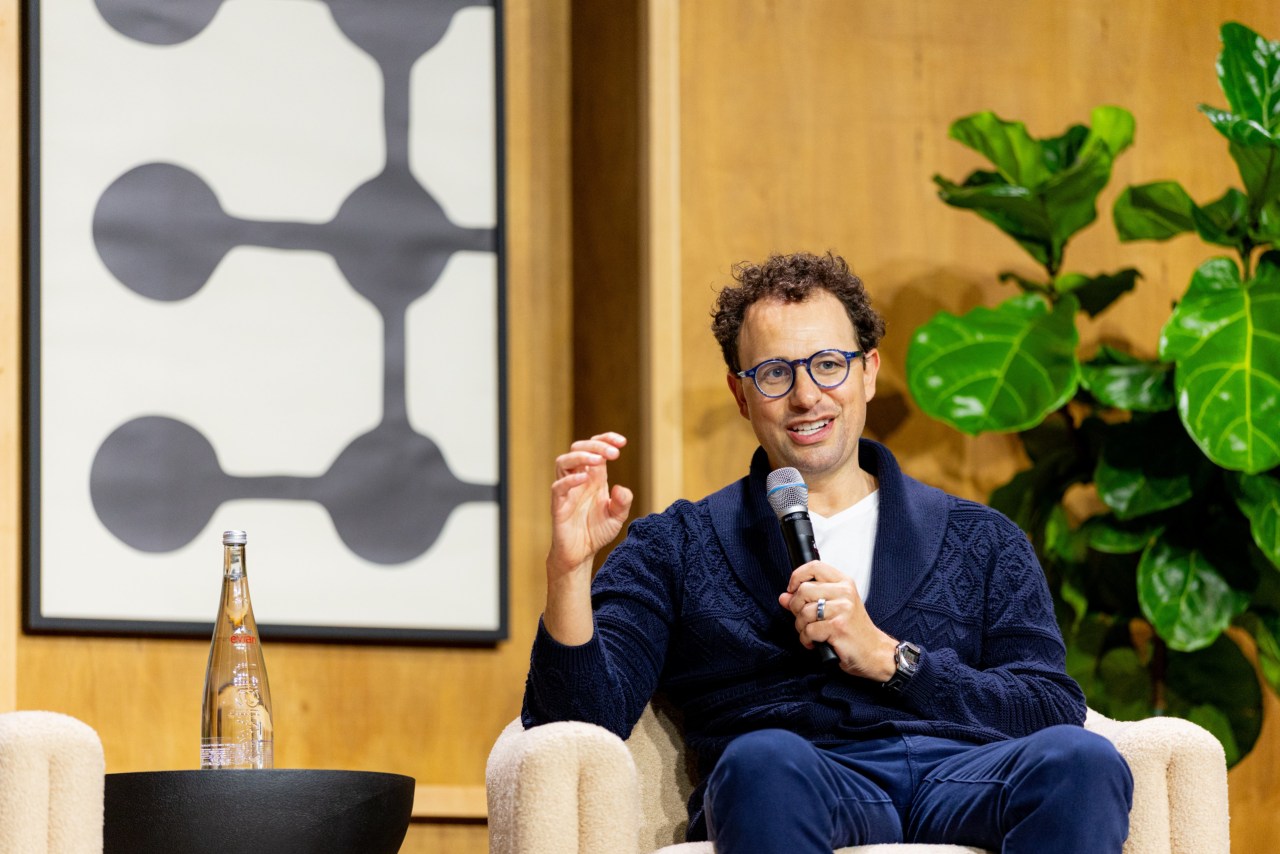 Anthropic raising $30 billion more as AI labs absorb majority of VC funding