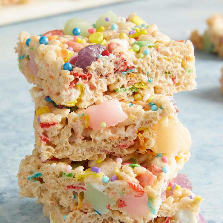 Rainbow mochi rice krispies
