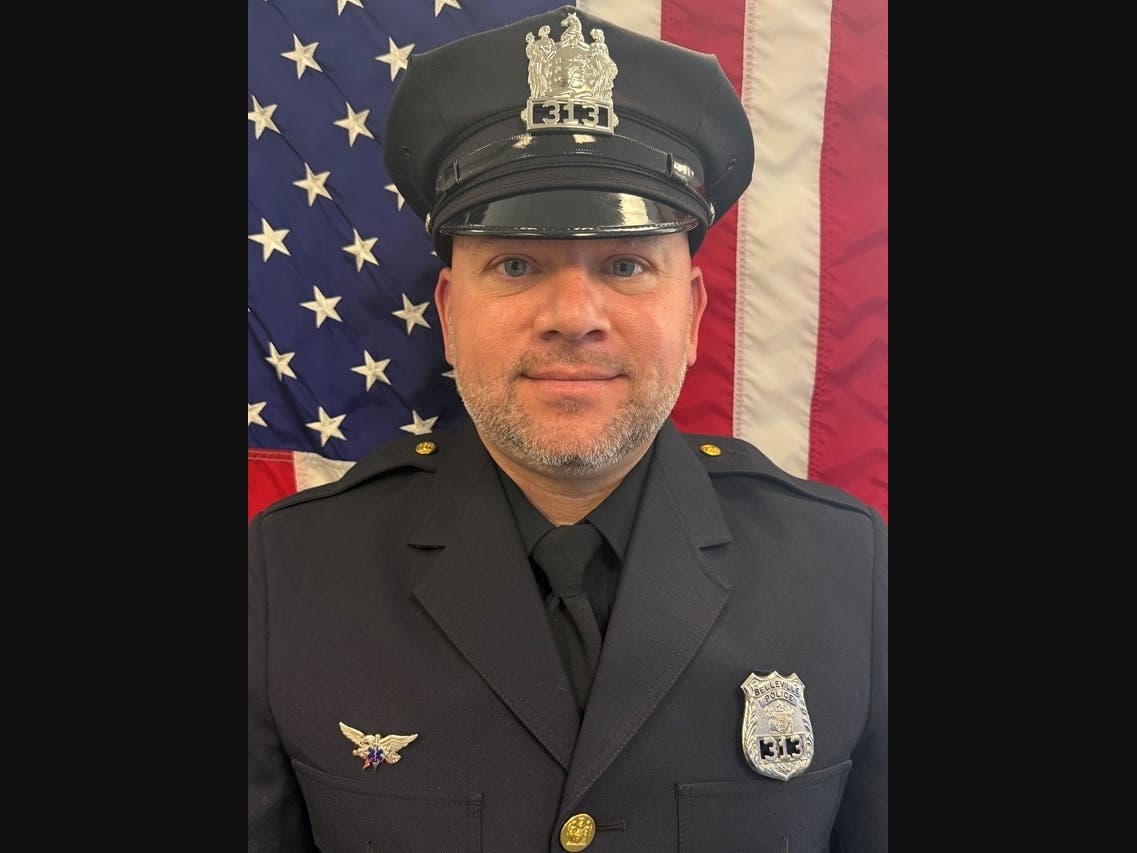 Compassion, medical training earns Belleville cop ‘Officer of the Month ...