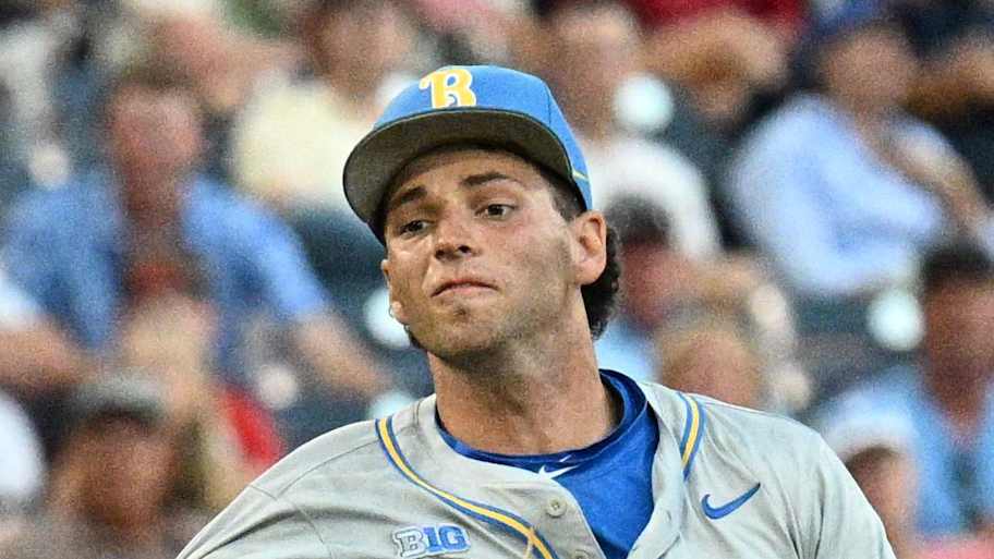 UCLA shortstop Roch Cholowsky compared to MLB great