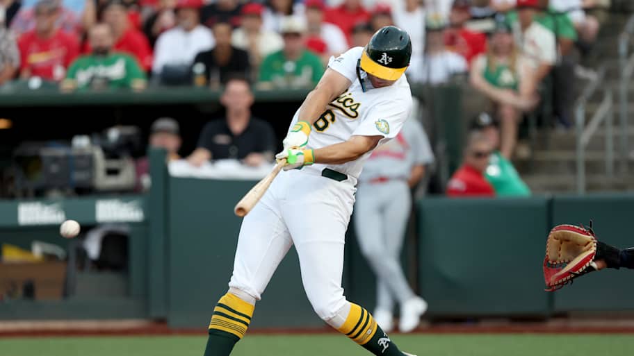 Athletics' Nick Kurtz closing in on club history with on-base streak