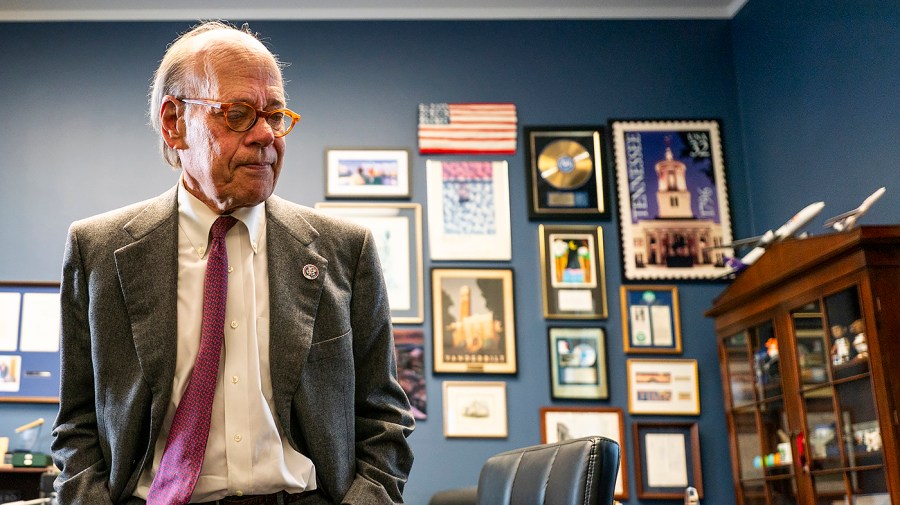 Judge rejects challenge to block new GOP-favored House map in Tennessee