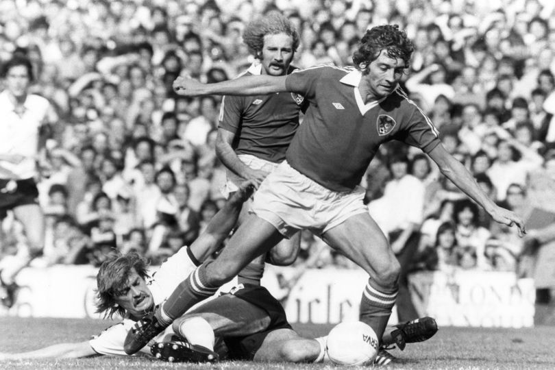 Bristol City pay tribute to Jimmy Mann after member of the Ashton Gate ...