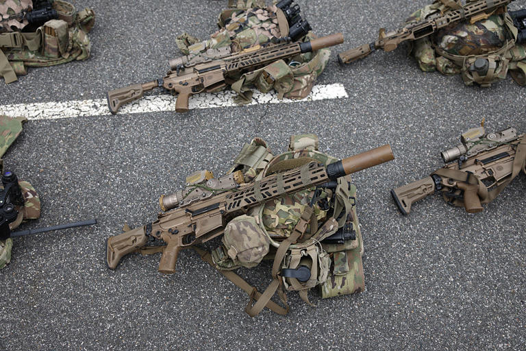 Weapons shortage concerns grow as Pentagon holds off on new munitions ...