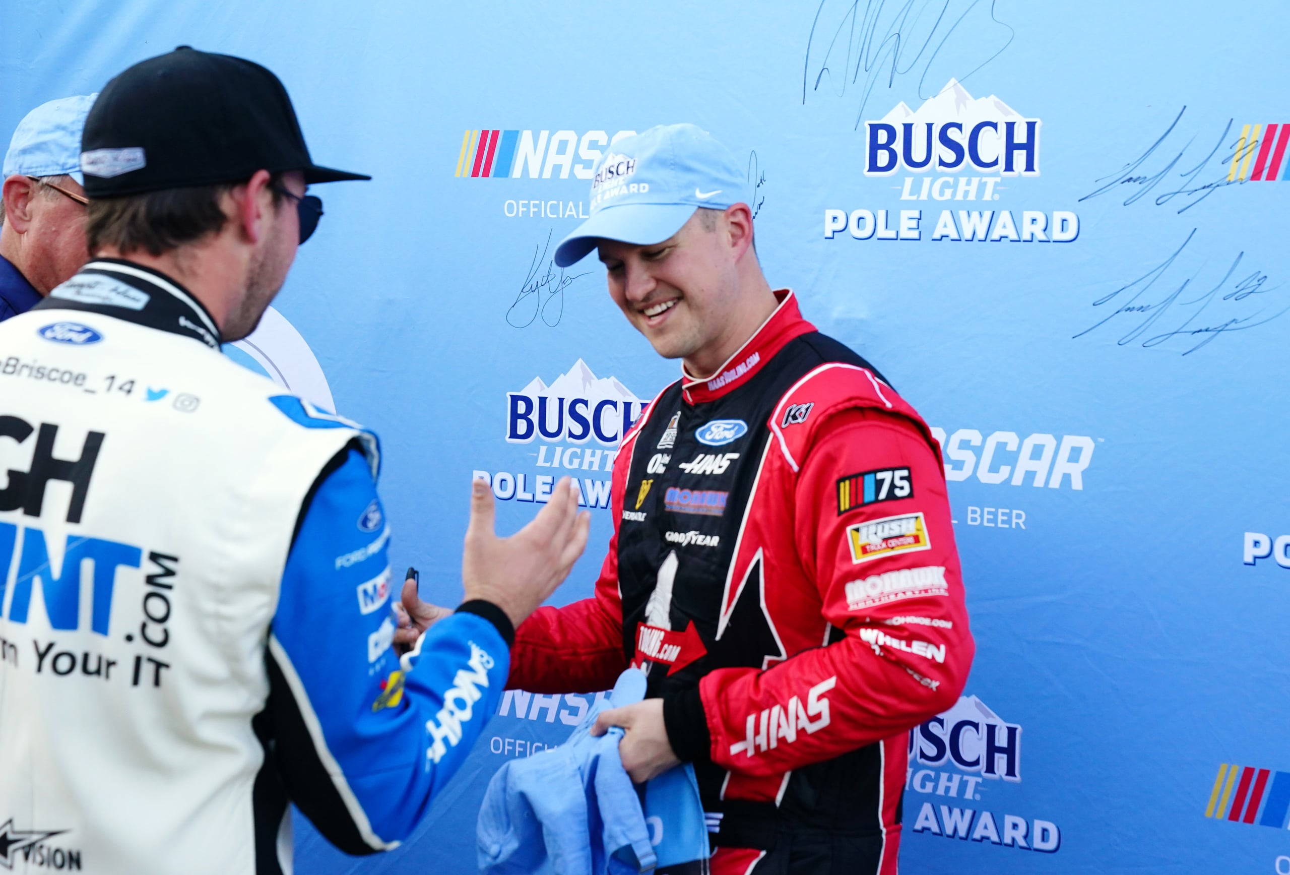 NASCAR rumors: The chase contender might not have chartered ride in 2026