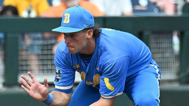 UCLA shortstop Roch Cholowsky compared to MLB great