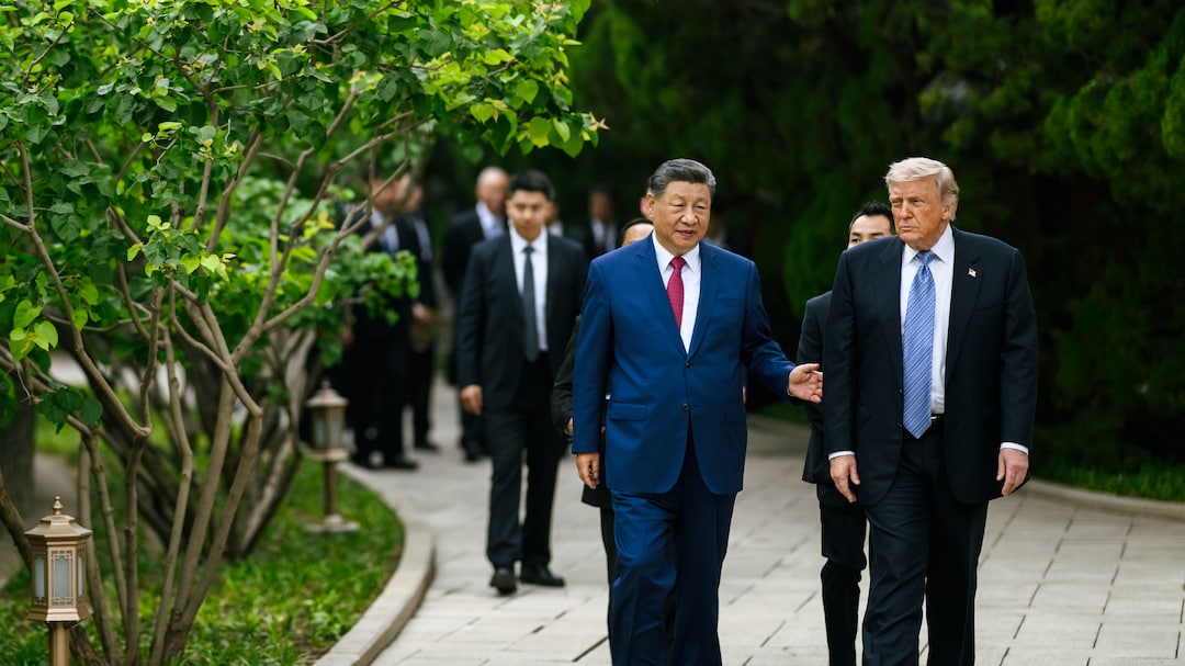 Did Trump's delegation dump Chinese gifts before leaving Beijing? Here ...