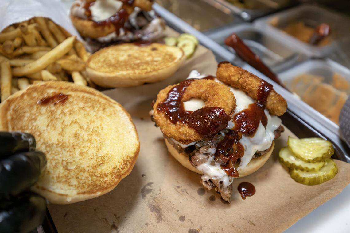 Fans got a laugh out of MLB comparing KC and St. Louis ballpark barbecue