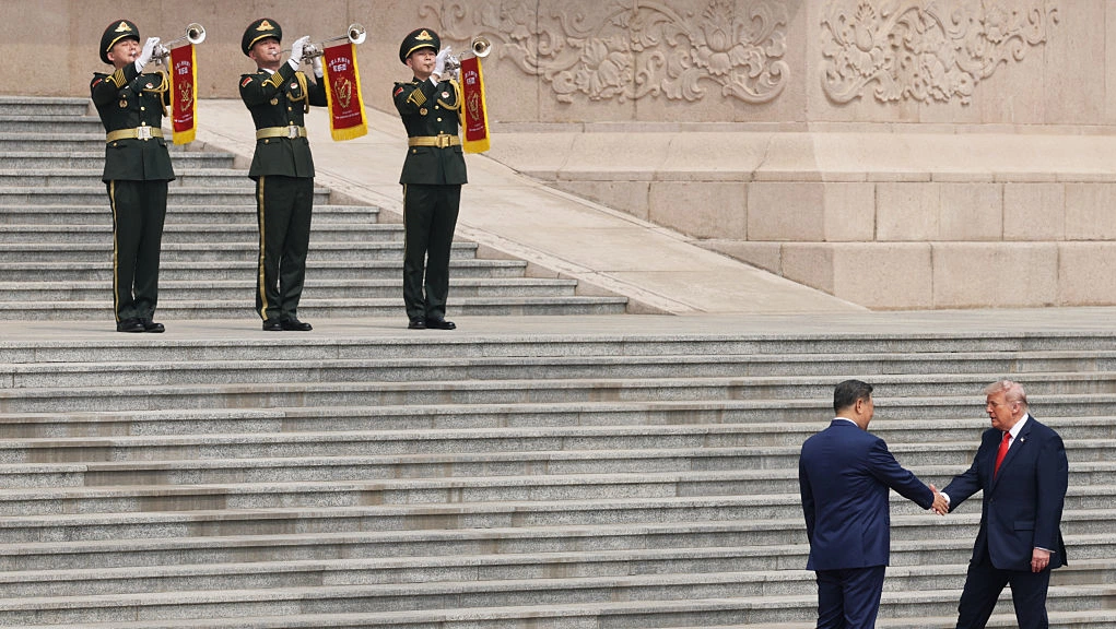 Trump ends China visit with warm gestures but no breakthroughs