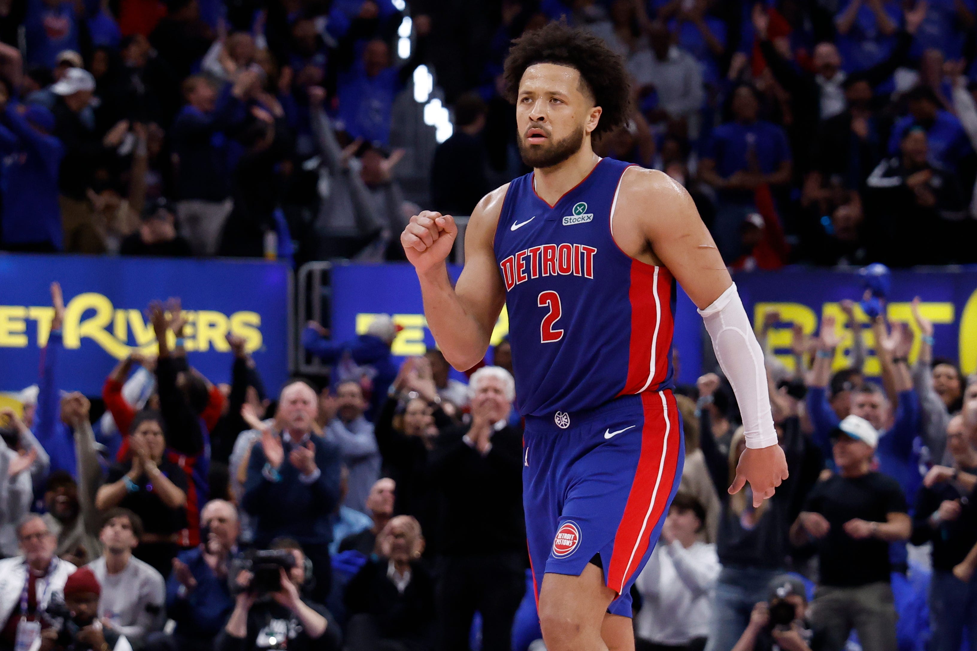 Do the Cleveland Cavaliers play tonight? Where can I watch the Pistons ...