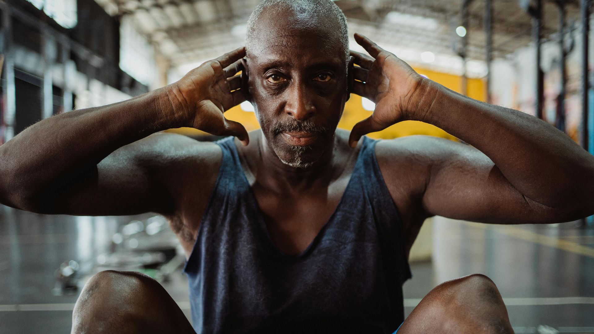 20 things men do in their 40s that will hurt them in their 60s