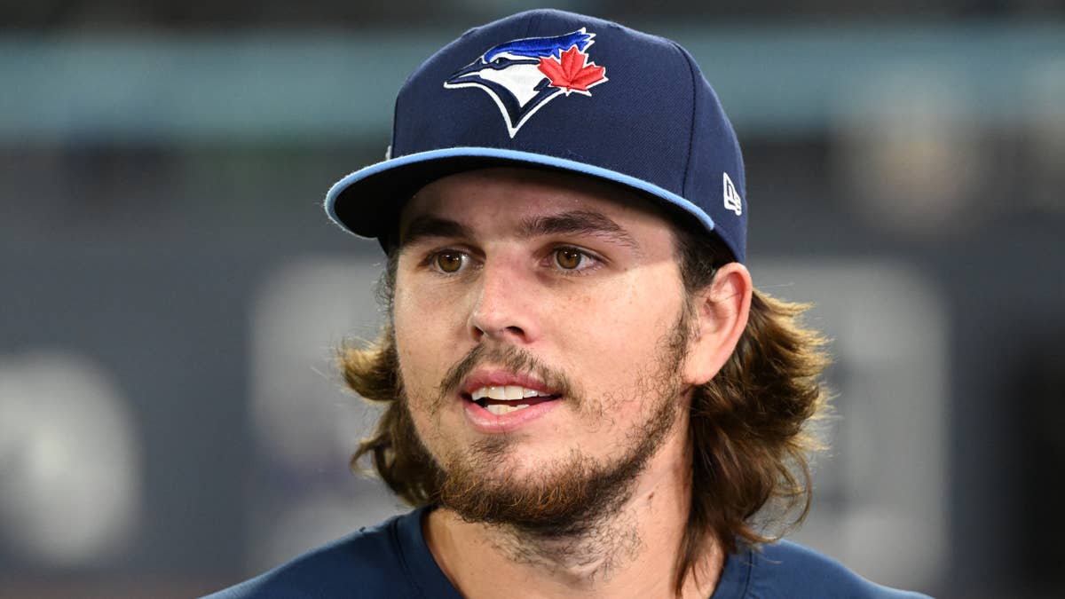 Addison Barger resumes hitting as Blue Jays monitor his elbow injury ...