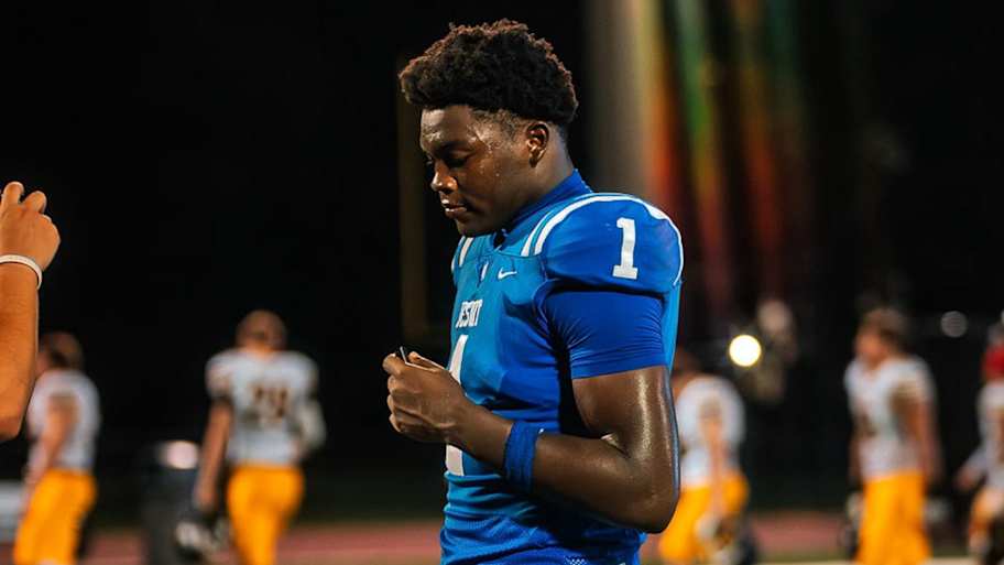 3 recruits who could commit to Texas A&M after No. 1 OT Mark Matthews