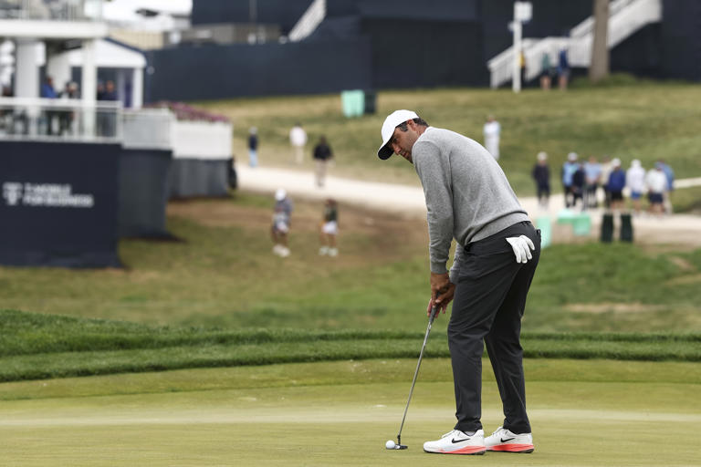Aronimink’s pin locations — and whipping winds — wreak havoc on PGA ...