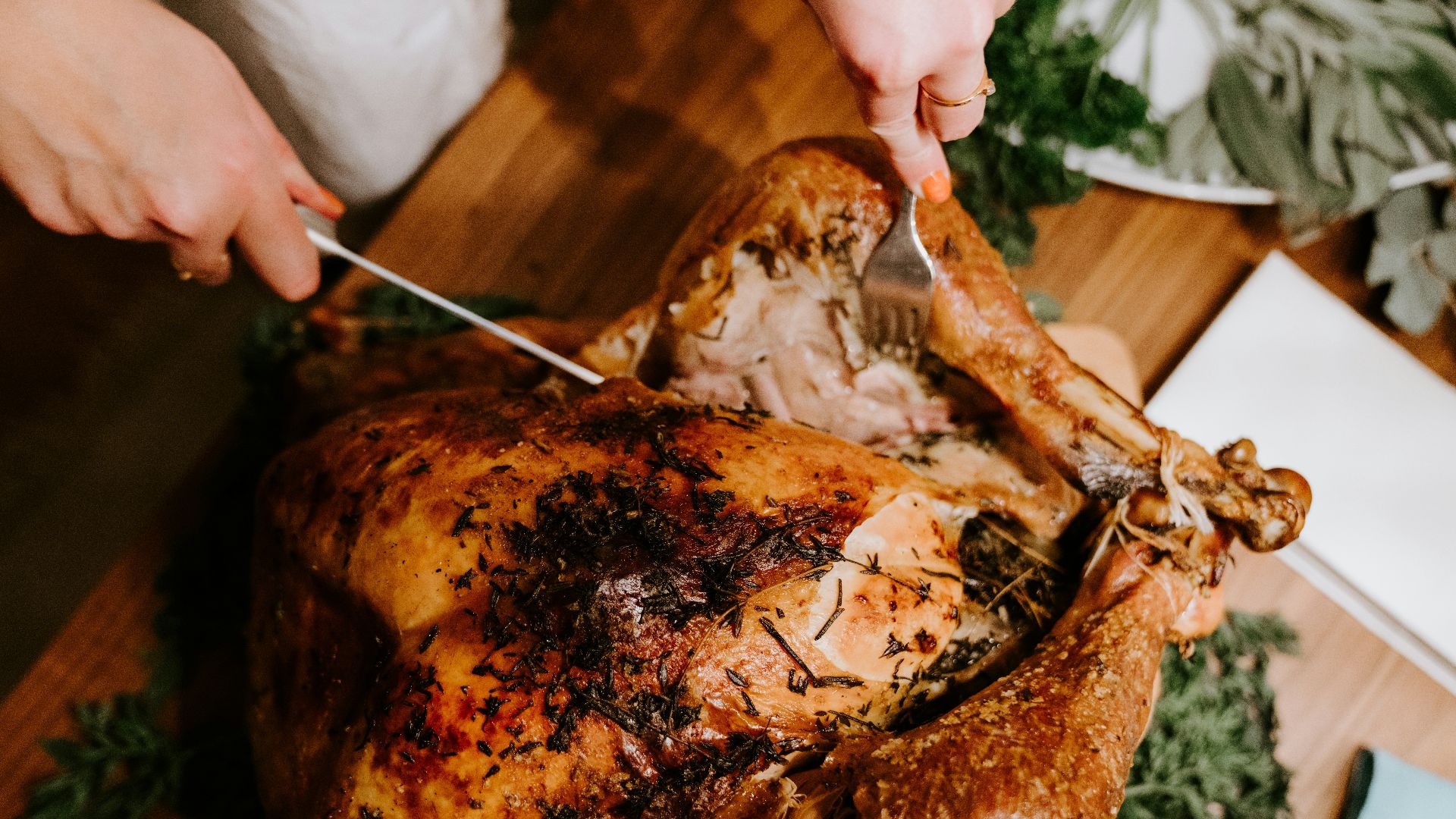 10 dishes that make you look generous & 10 that make you look cheap