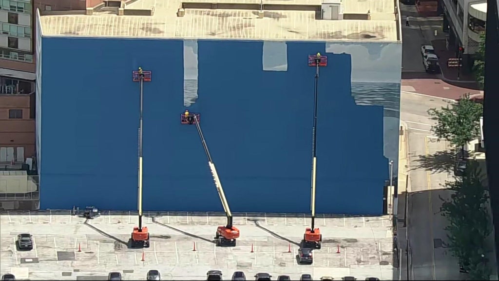 Iconic Whaling Wall mural in downtown Dallas being painted over for ...
