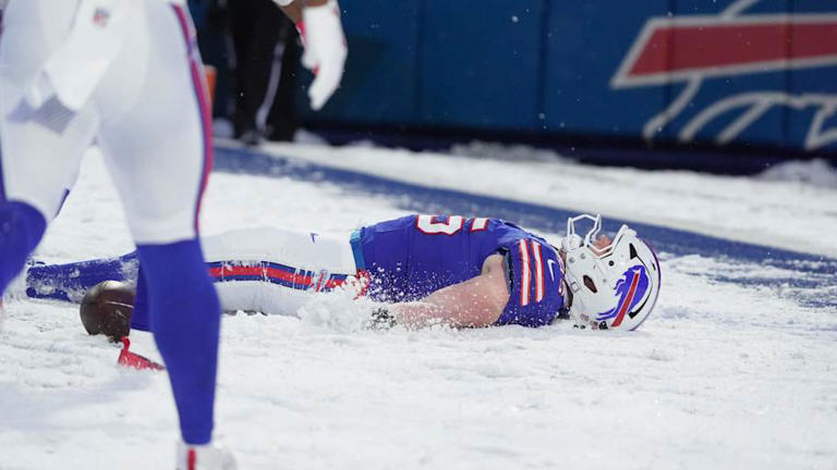 Chicago Bears face a punishing 2026 primetime slate and the outlook is ...