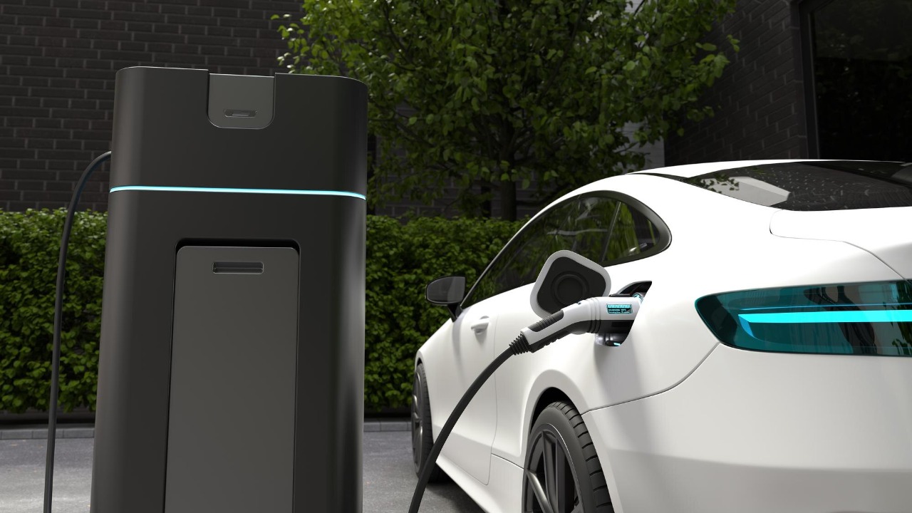 Texas commits $250 million to install hundreds of new EV chargers under ...
