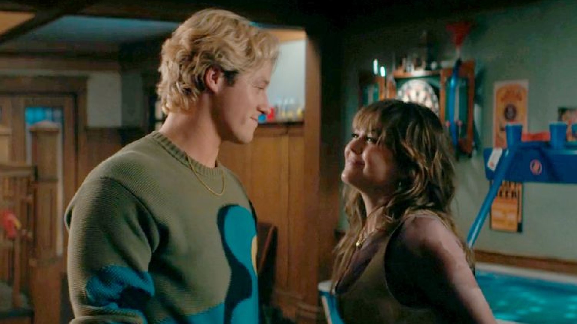 Off Campus' Mika Abdalla teases Allie and Dean's season 2 story after twist