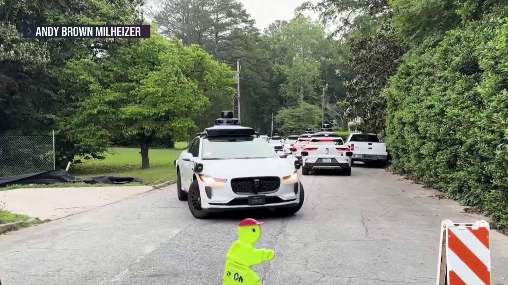 Driverless Waymo taxis over-run Atlanta neighborhood