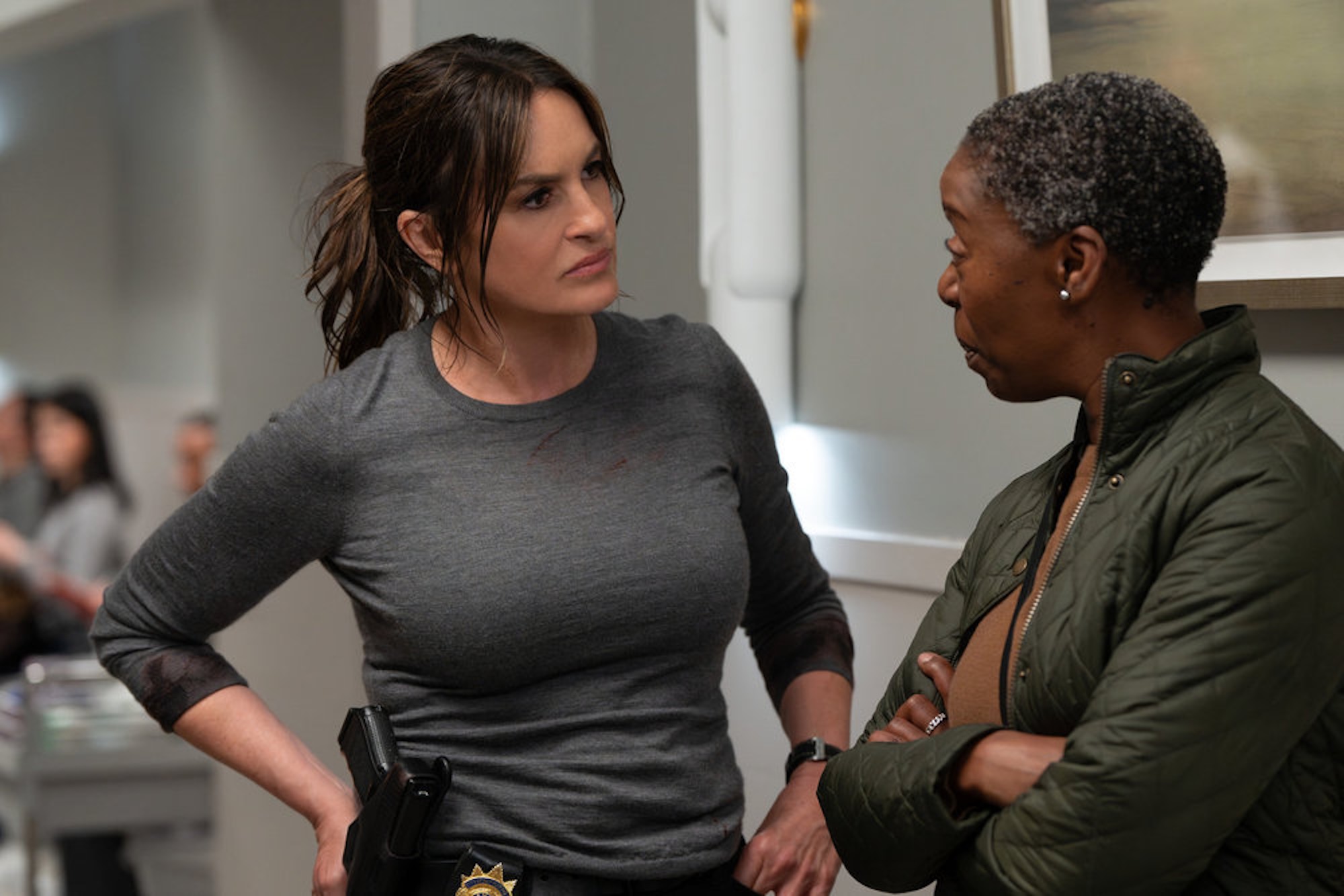 What happens to Mariska Hargitay's Olivia Benson in 'SVU' season 27 finale?