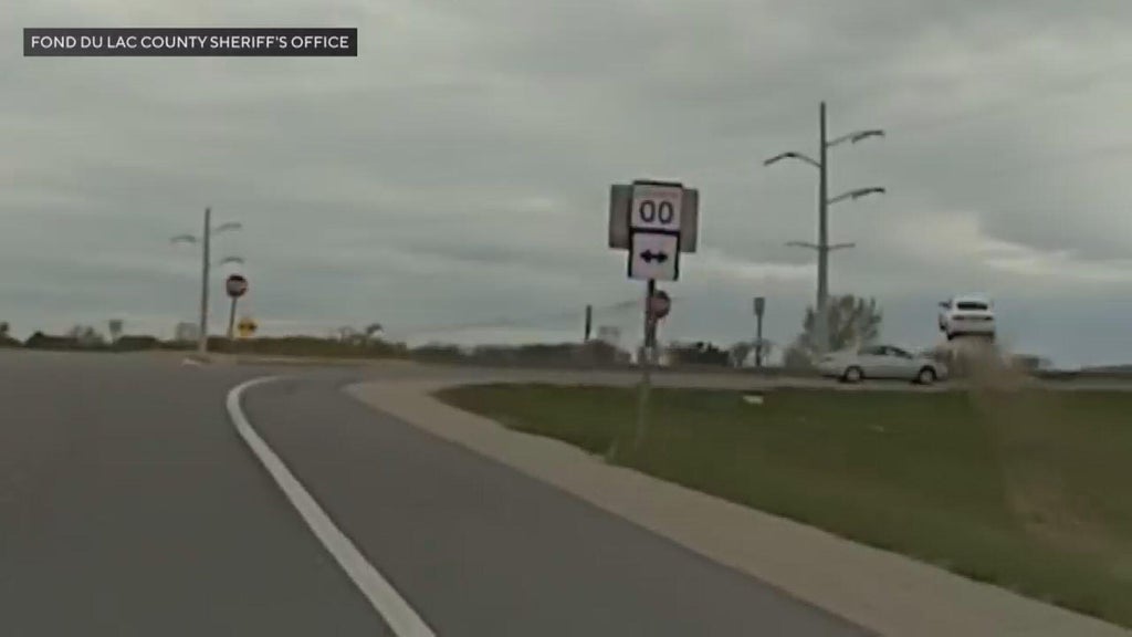 High-speed police chase ends with airborne crash in Fond du Lac, Wisconsin