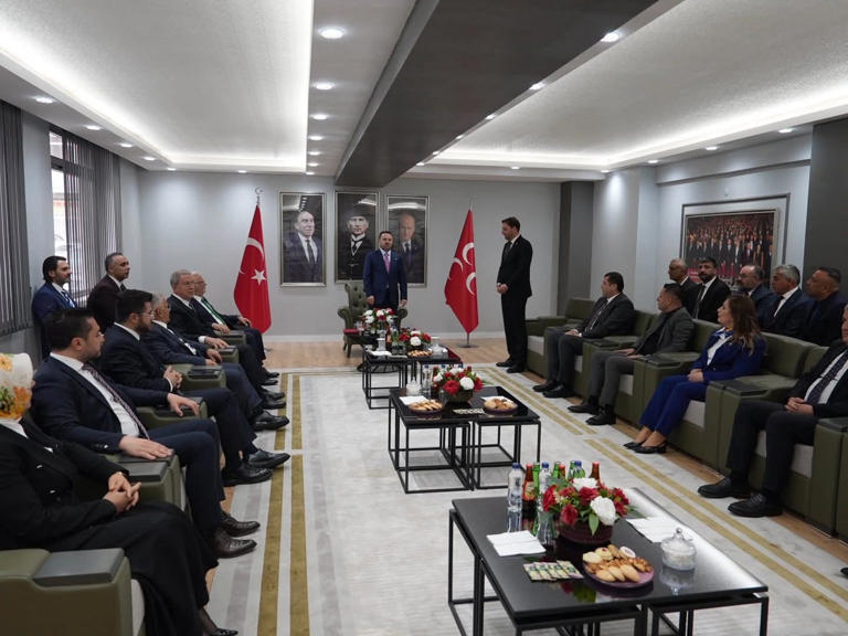 MHP’den Adalet Bakanı Akın Gürlek’e samimi ve sıcak karşılama